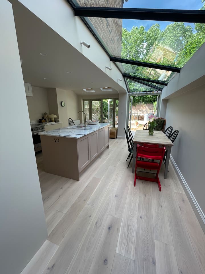 Victorian 3 Bed House Notting Hill/ Queens Park - Londen