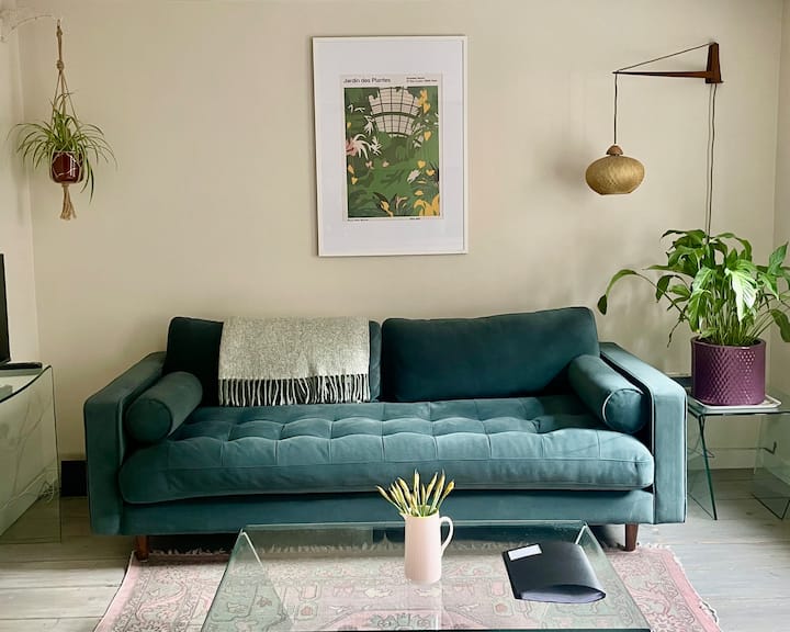 Cosy Old Town Apartment - Edinburgh