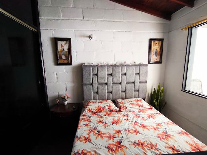 Casa Familiar Acogedora En La Ceja - La Ceja