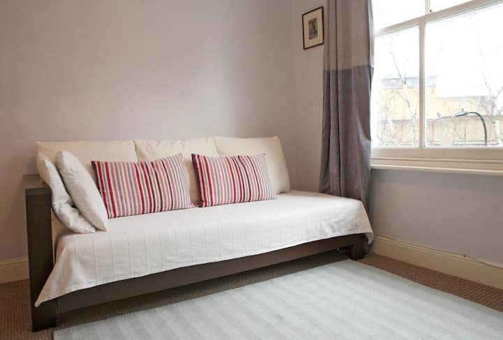 Comfortable Flat In Hampstead Nw3 - London, UK
