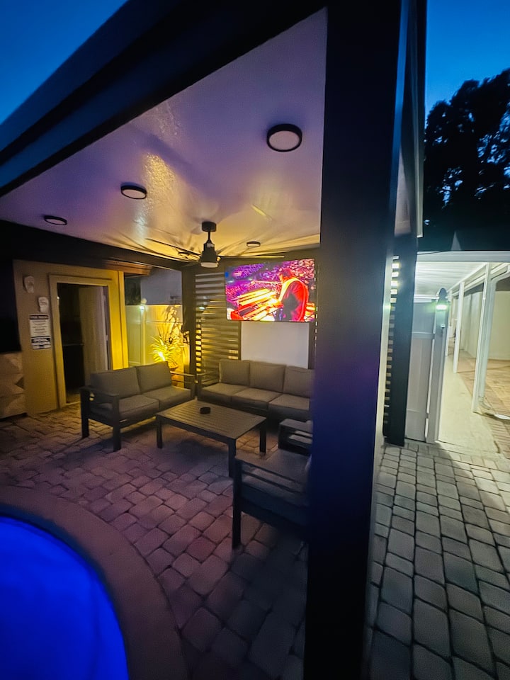 West Tampa Villas #3 W/pool And 5 Min To Stadium - Tampa Airport (TPA)