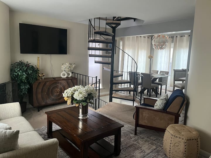 2 Bed 2 Bath Condo - Cincinnati