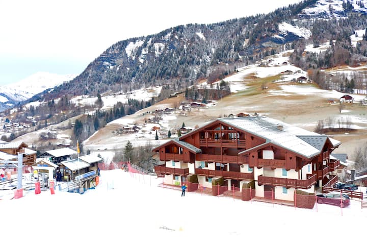 T3 Avec Terrasse Et Vue Au Pied Des Pistes - Flumet