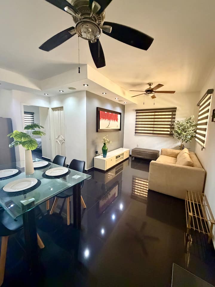 Apt 1 Min To Hotel Zone | Pool | Free Parking - Cancún