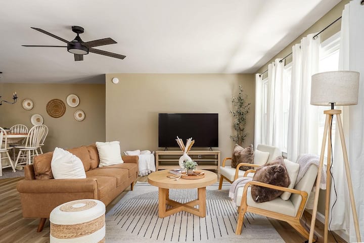 Juniper House | 1.4 Miles From Augusta National - Augusta, GA