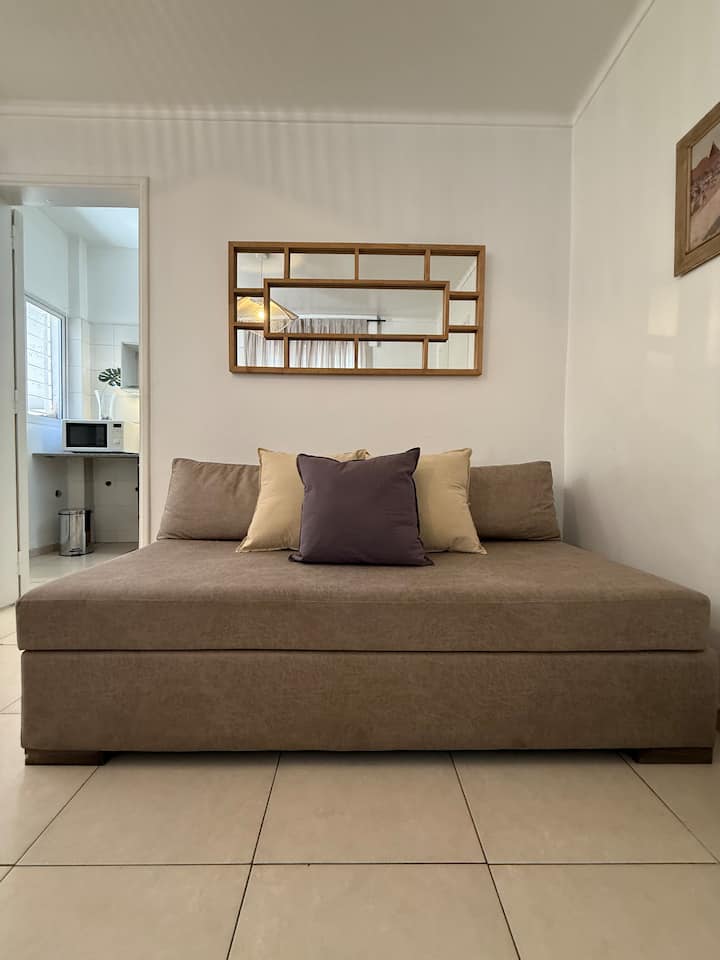 Cozy House Steps Away From San Martín Park - Mendoza