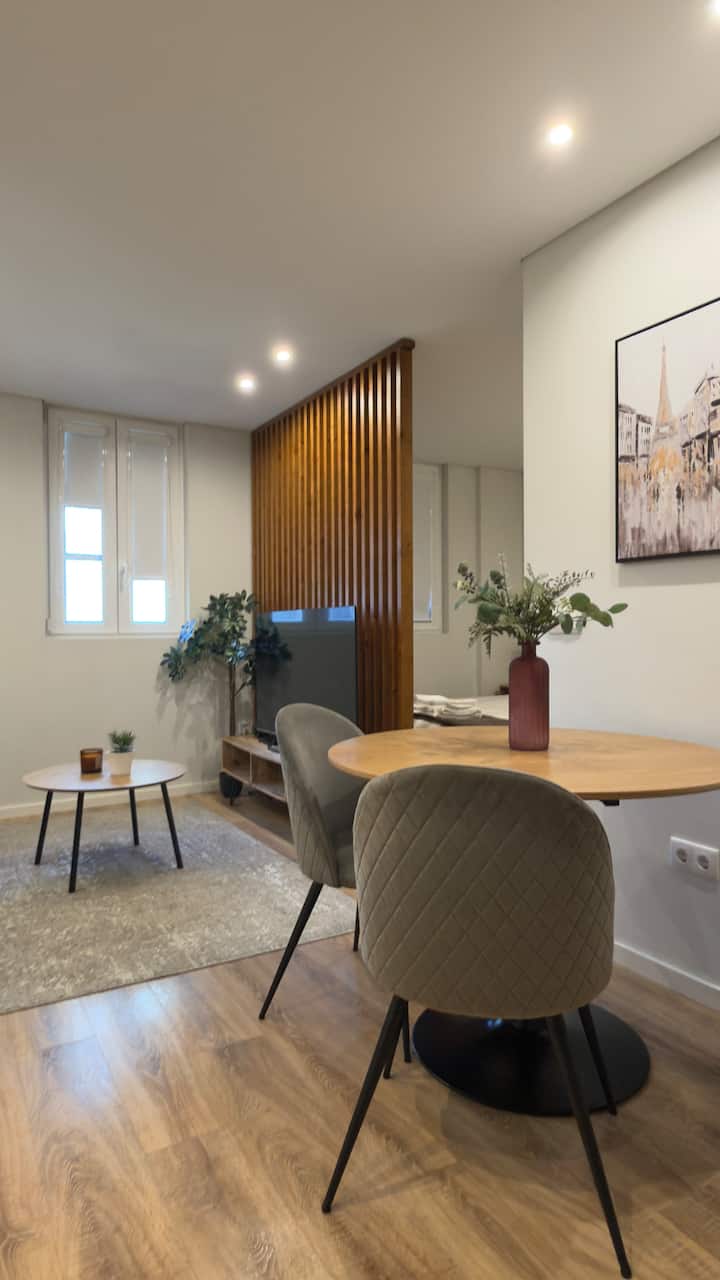 Em Pleno Centro Histórico De Braga - Nogueira