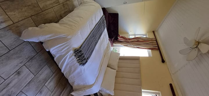 3bedrooms Available In A Shared House By The Beach - East London, South Africa