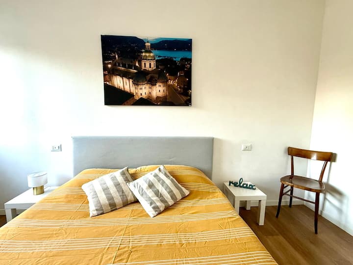 The Bloom's Room - Como