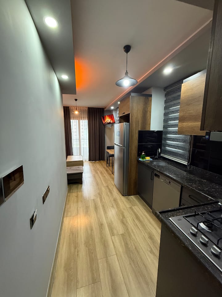 Люкс Апартаменты 1+1 в центре Мерсина - Mersin