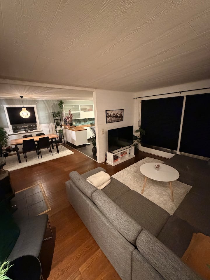 Cozy House In The Heart Of Tromsdalen. Central - 特羅姆瑟