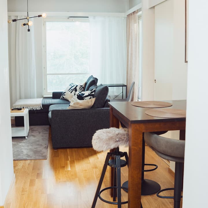 Relax & Explore | Sauna, Metro & Malls 3 Mins Away - Helsinki
