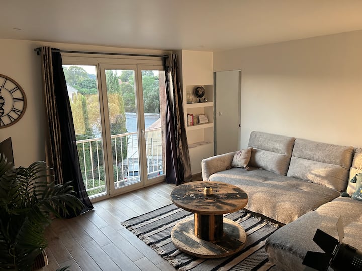 Superbe Appartement Avec Parking Gratuit - Septèmes-les-Vallons