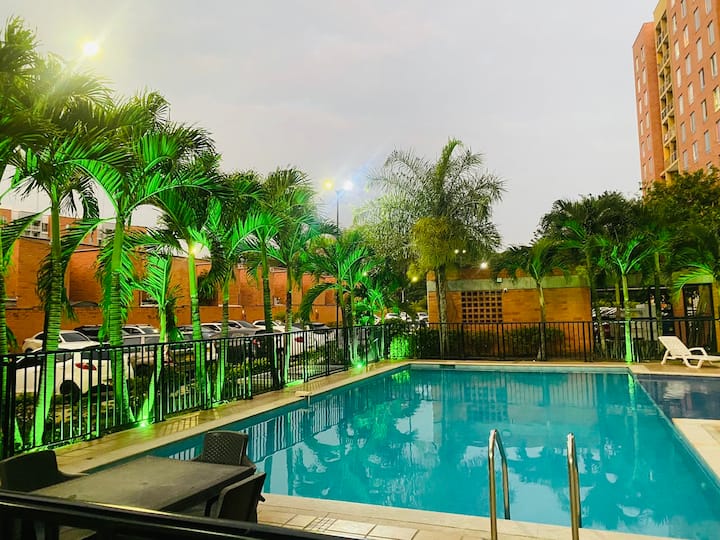 Apartamento Vacacional Con Piscina Valle Del Lili - Cali