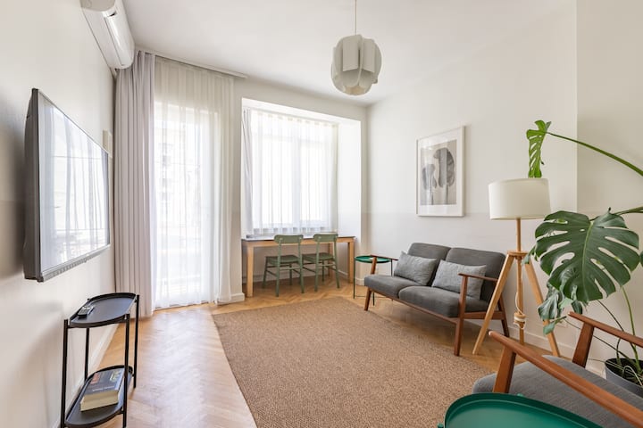 Stylish & Bright · Near Istiklal · Taksim - Istanbul