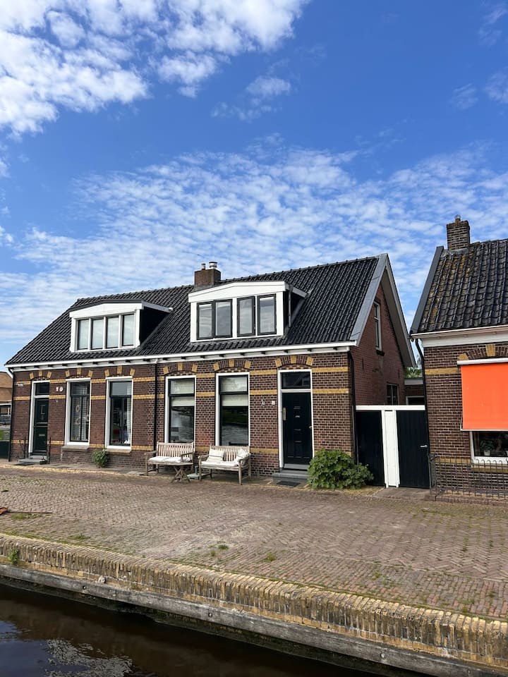Family House Near The Water In Heeg - Sneek