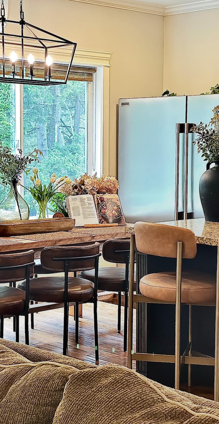 Bear Mountain Home - Rainforest View - Kip's Home - Langford