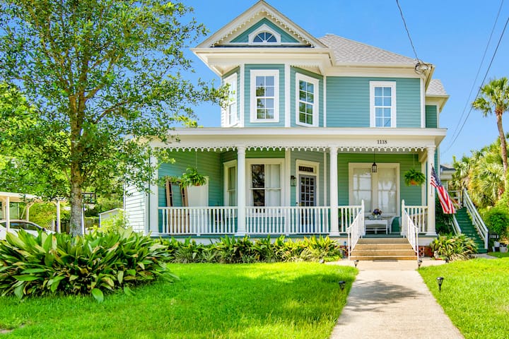 The Vintage Hummingbird-suite Near Downtown, Beach - Pensacola, FL