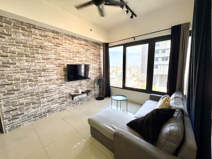 Studio 4pax Tropicana 218 Macalister Near Hospital - Penang
