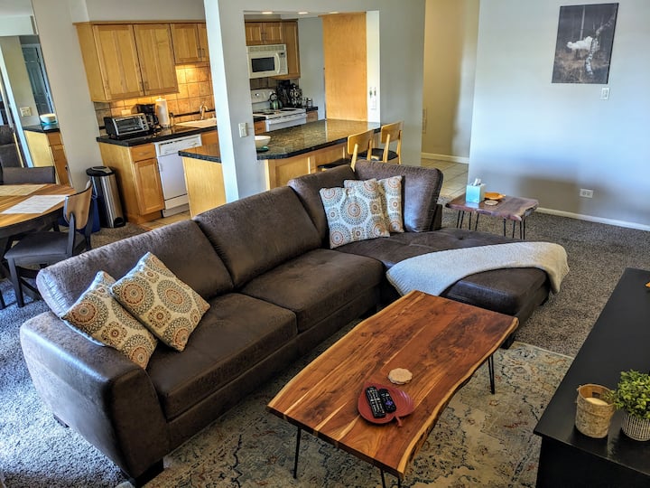 30 Day+ Quiet, 2br/1ba Condo In Congress Park - Denver, CO