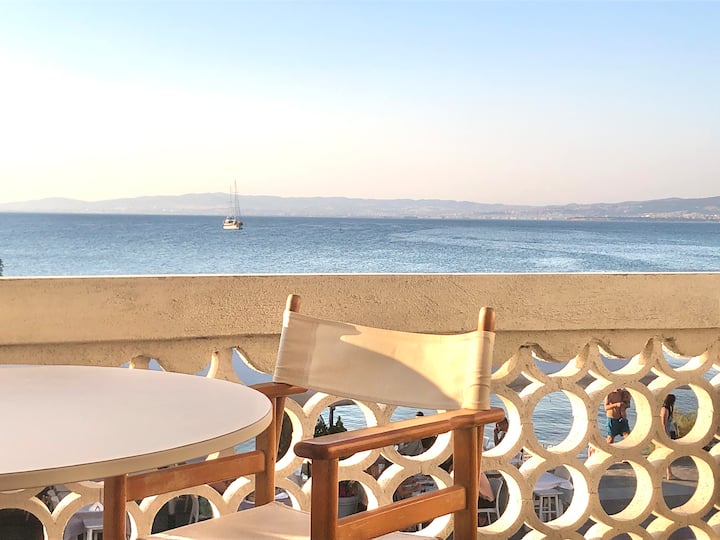 Baxé 1968 Beach Villa - Перея