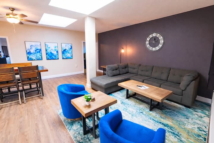 Suites Above Mass - C2 - Lawrence, KS