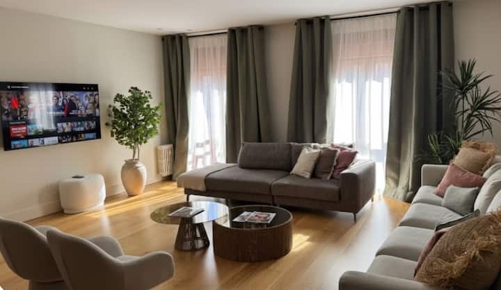 Suite De Lujo En Libreros I Gran Salon I Balcon - Alcala de Henares