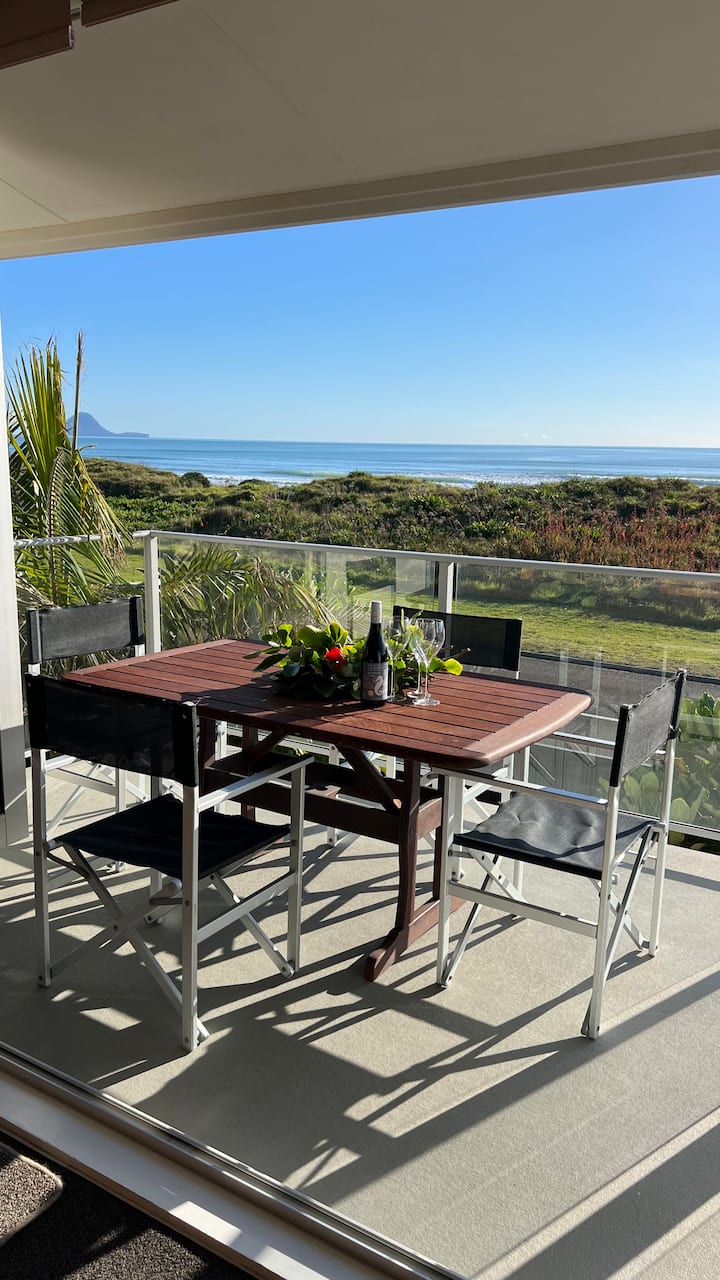 Sea Gallery On Ocean Road - Whakatāne