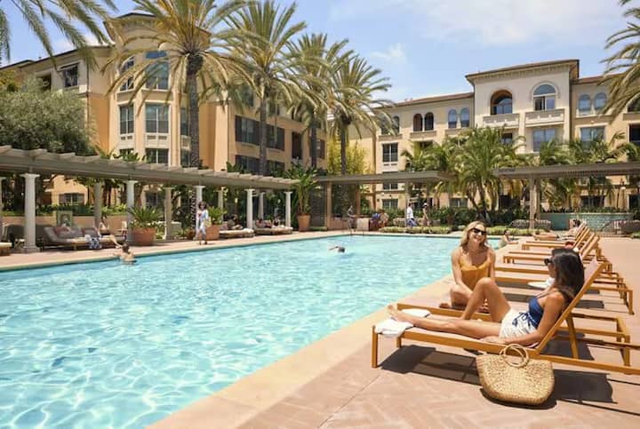 Spectrum Center/2 Bedroom/2 Bathroom/pool/kitchen - Irvine, CA