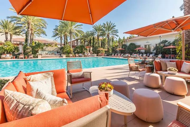 Spectrum Center/2 Bedroom/2 Bathroom/pool/kitchen - Irvine, CA