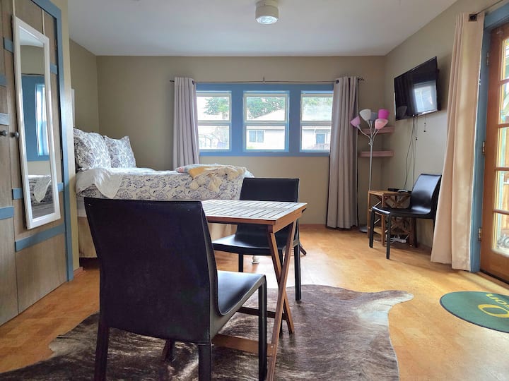 Emerald City Bungalow, Studio 2 Blocks To U Of O - Eugene, OR