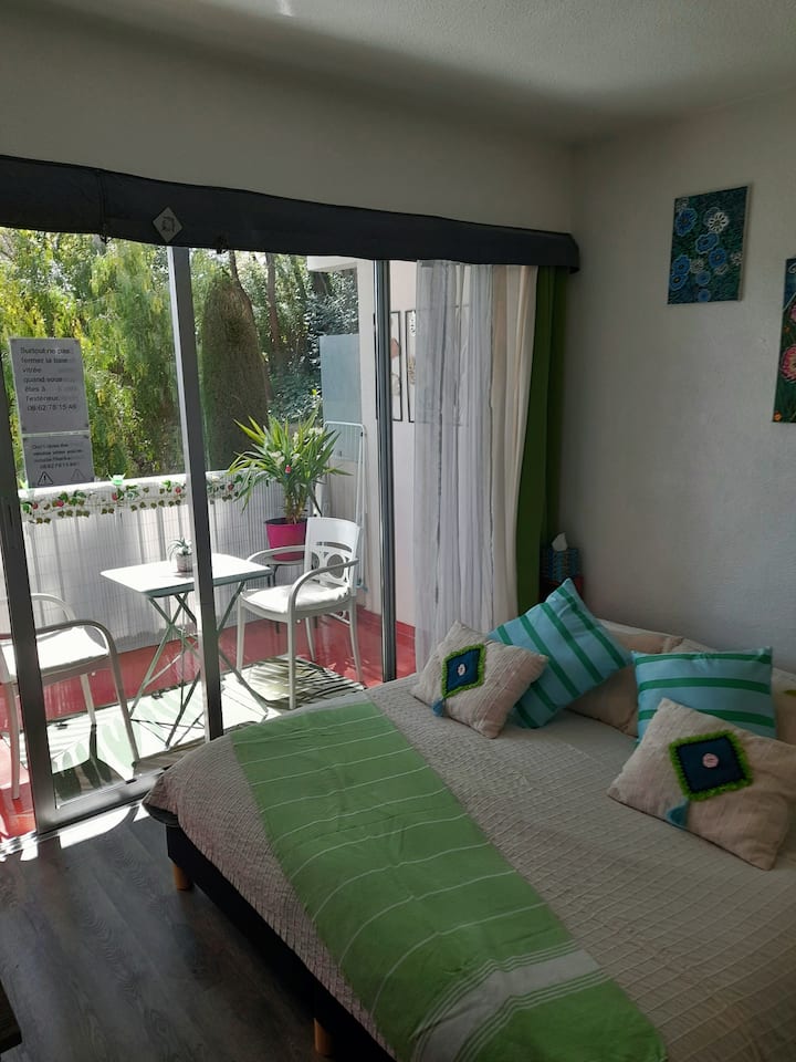 Studio Proche Centre.parking Pour Citadines. - Grasse