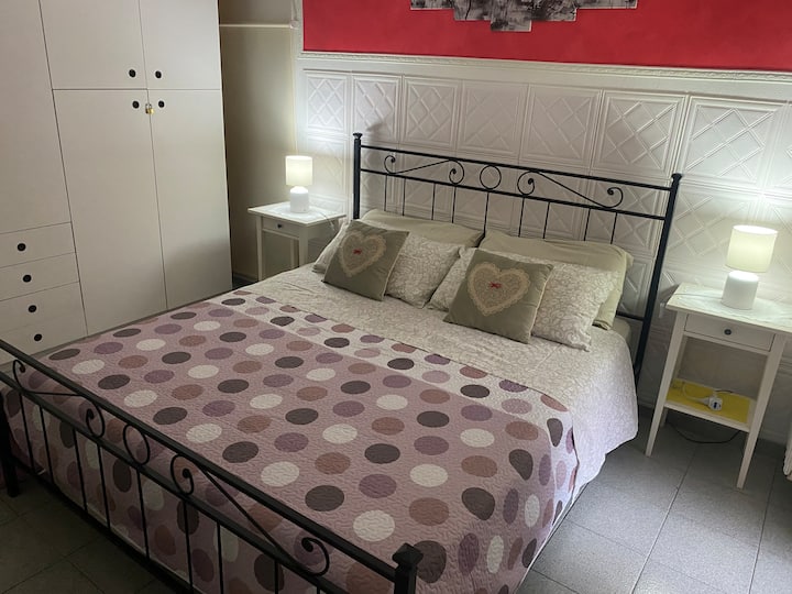 Ca’ Lina Lecco, Comodo Alloggio Con Posto Auto . - Lecco