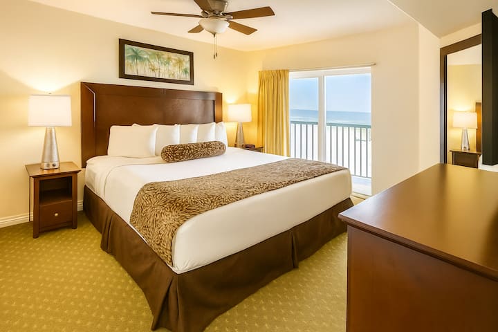 3 Family-friendly Units, Kitchens, Outdoor Pool! - St. Pete Beach, FL