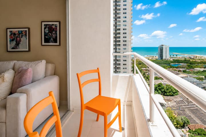 Wake Up To Sea Views - Cartagena