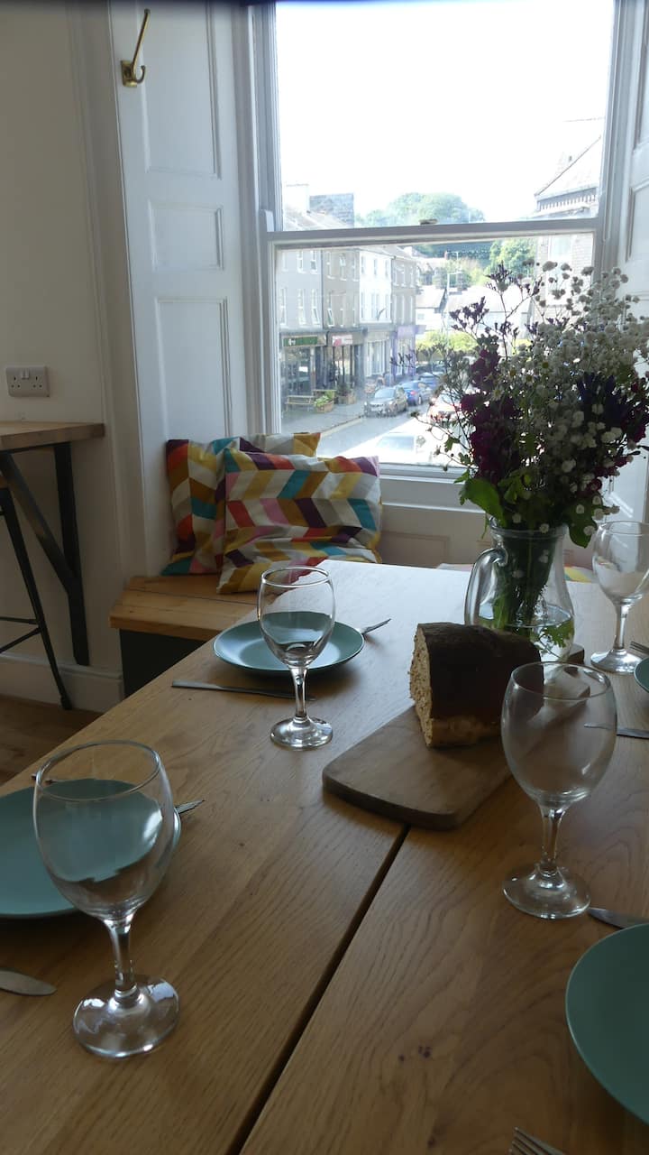 Spacious Apartment Sleeping 4-6 - Harlech