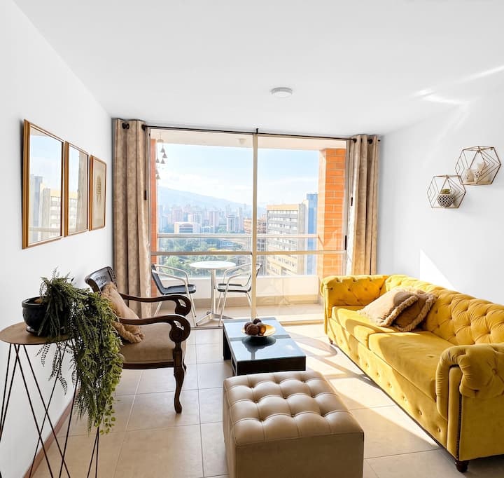 Populated, Comfortable, Quiet, Excellent View, Pool - Medellín