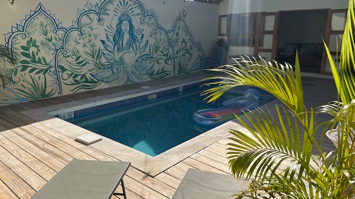 Beachfront Lush Garden Villa W/ Pool + Ac Gym - Jamaica