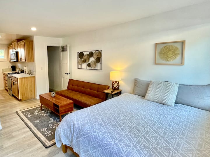 Renovated Beach Studio - Blocks From Heavenly - Stateline, NV