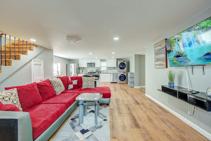 Spacious 3br Attic | Ideal For Work & Ski Trips - Woodbury, NY