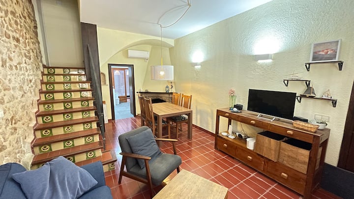 Cancu: Casa En El Centro De Sant Feliu De Guíxols - Playa de Aro