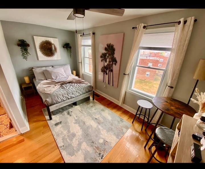 2 Private Rooms W/ Private Bath + Wifi 725mbps - Philadelphia, PA