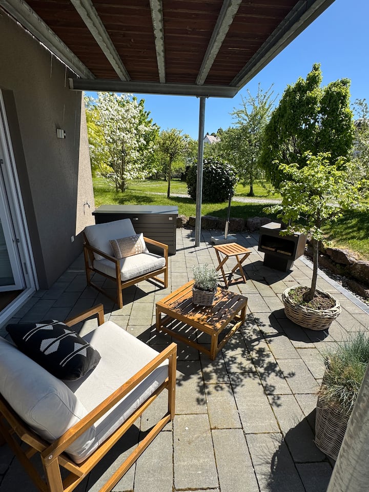 Moderne Ferienwohnung Mit Wohlfühl-terrasse - Germany