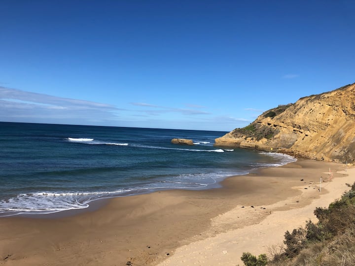Nostalgic Bungalow Near Bells Beach - Anglesea
