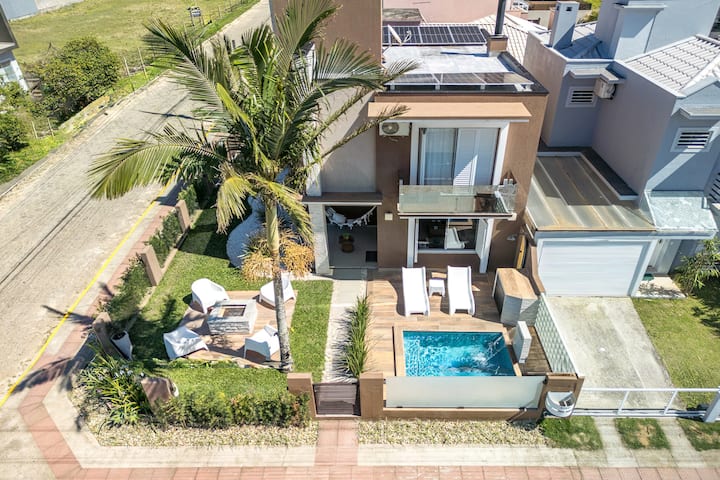 Casa Moderna C/piscina Aquecida 3suítes Ac Firepit - Garopaba