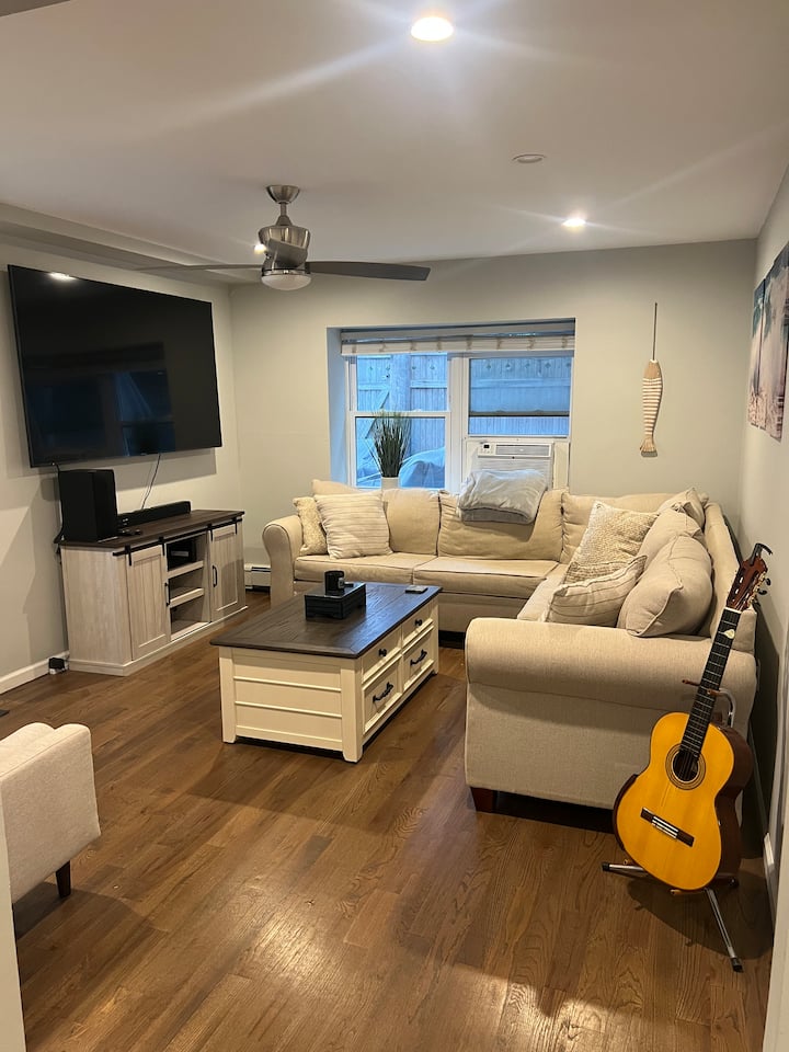 Beach Condo - Huge Tv For Movie Nights - 롱비치