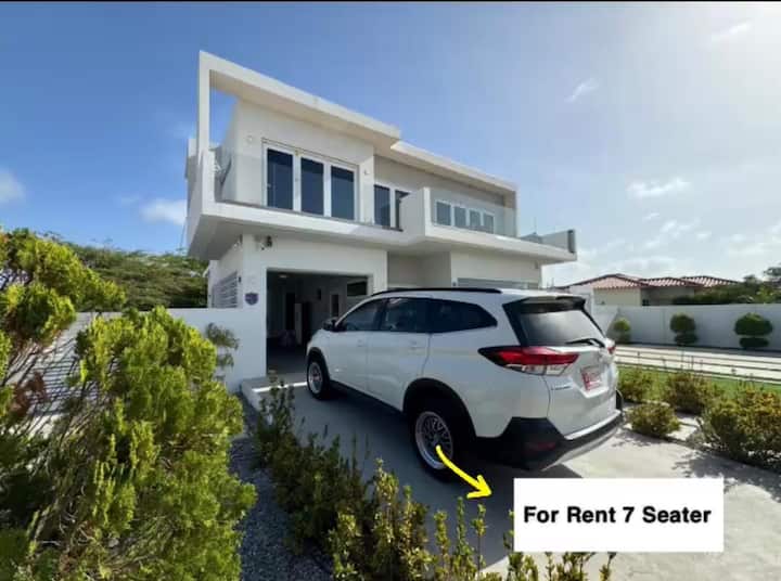 *Modern New 3 Br House With A Splash Of Glam+pool* - Aruba