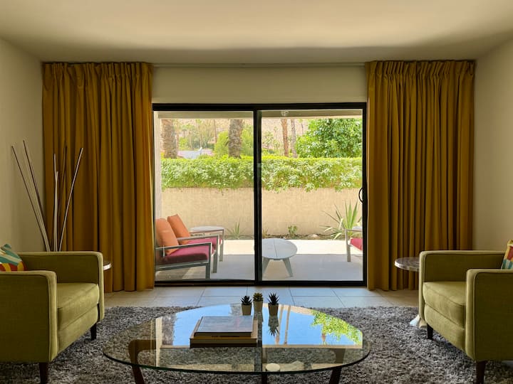 Spacious Condo + Big Patio In Stellar, Quiet Spot - Palm Springs, CA