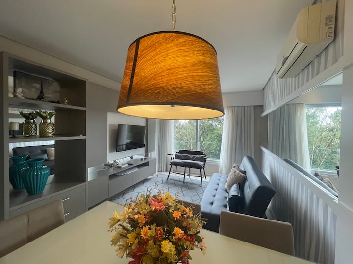 Lindo Apartamento A Poucos Metros Da Av. Borges. - Gramado