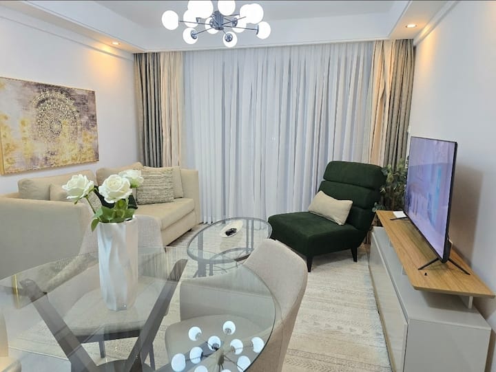 Modern Luxurious 1 Bedroom With A Pool And A Gym - Kenya